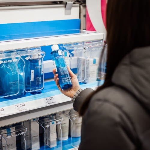 HL Display UK retail bespoke displays