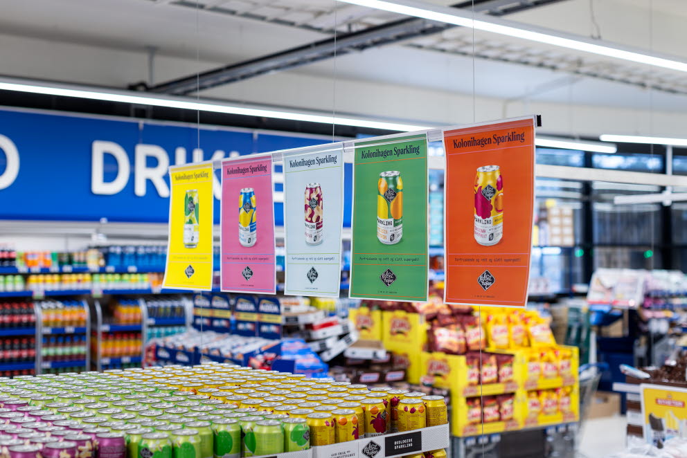 Overhead, wall & floor signage | HL Display