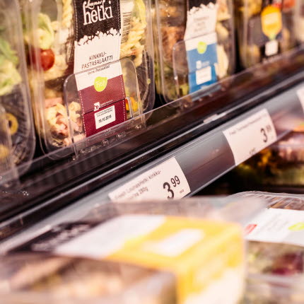 Fresh produce merchandising solutions | HL Display