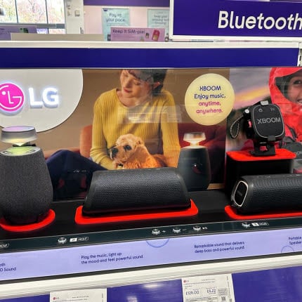 HL Display UK retail bespoke displays