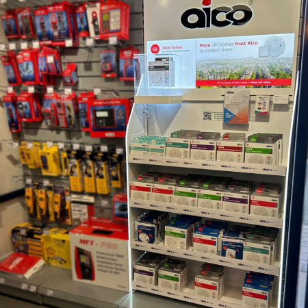 HL Display UK retail bespoke displays